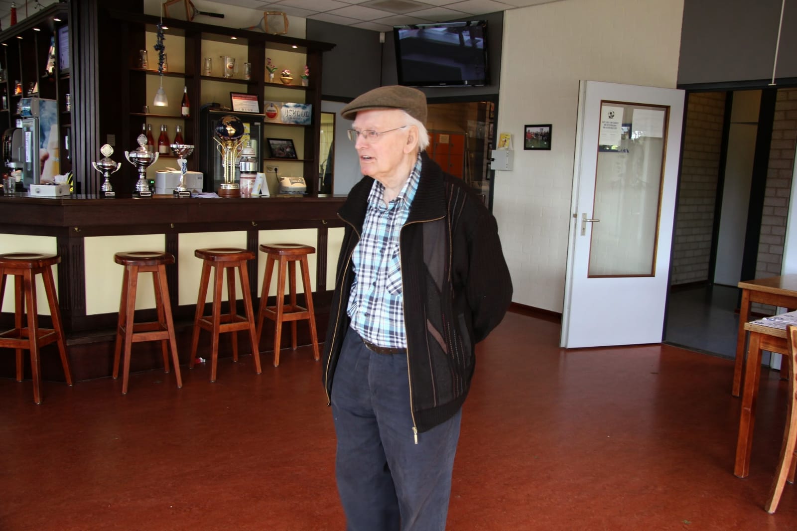 Clubicoon Jan Bennik overleden | PVC